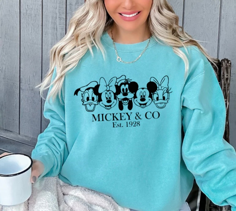 Mouse & Co Crewneck – Starry Night Co.